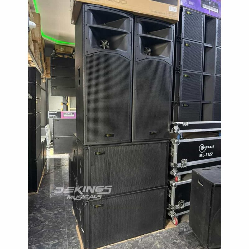 Professional Mackkie Boss MA215VIP Speaker 15-Inch - Dekings Musicals